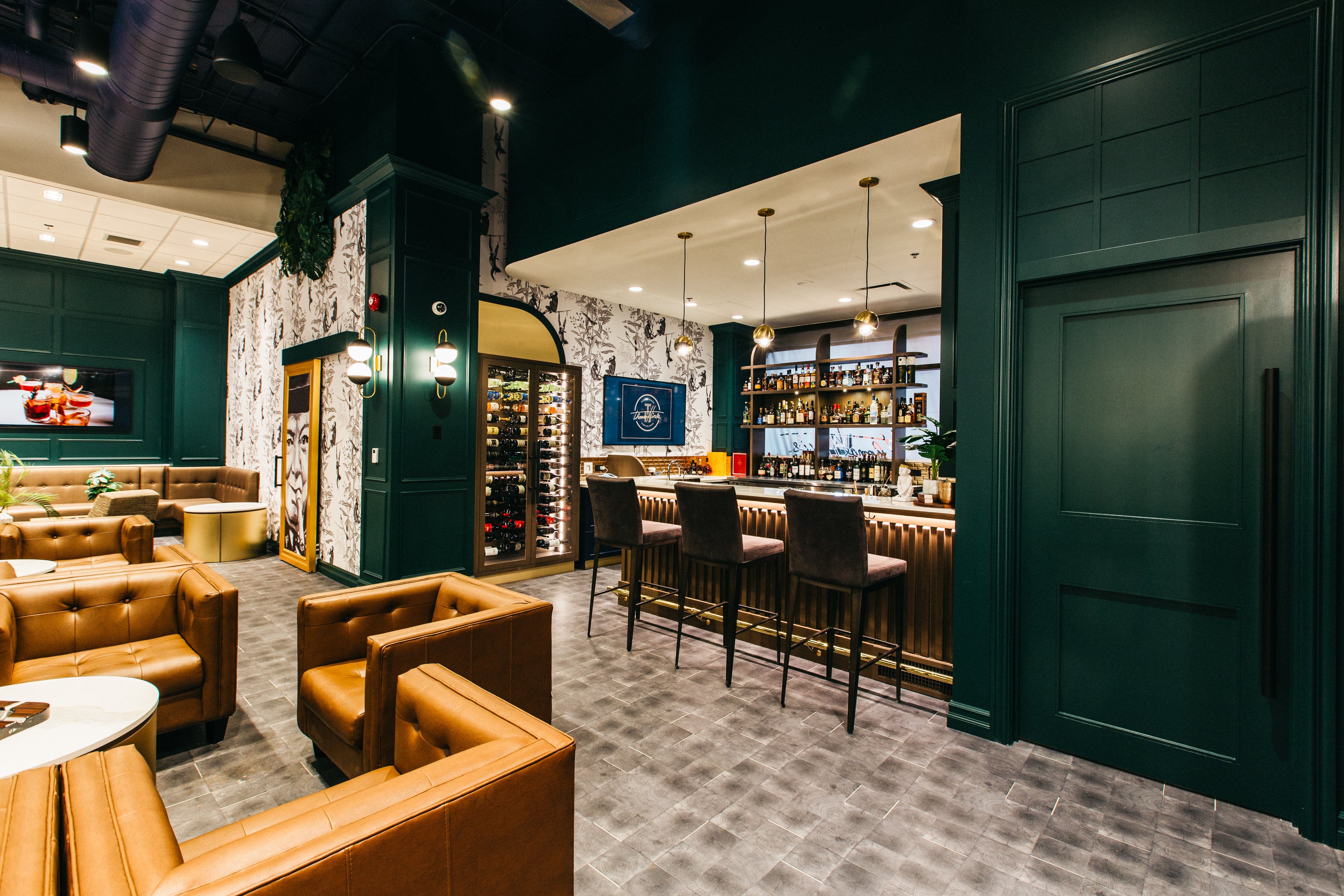 SAMPLING ROOM – Thomas Hinds Tobacconist