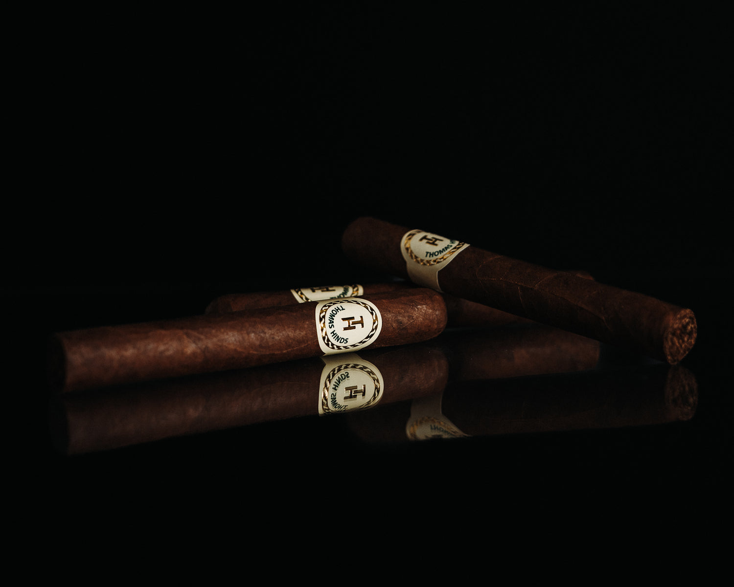 EXPLORE CIGARS – Thomas Hinds Tobacconist