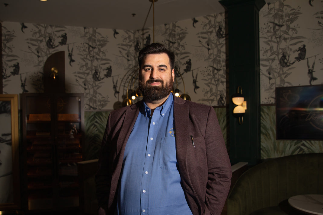 SAMPLING ROOM – Thomas Hinds Tobacconist